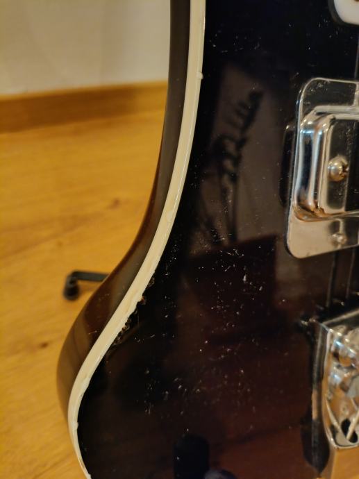 Bas kitara RICKENBACKER 4003