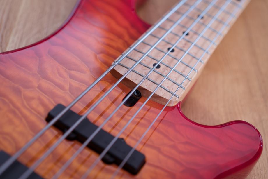 Bass kitara - Lakland 55-94 Deluxe USA SERIES