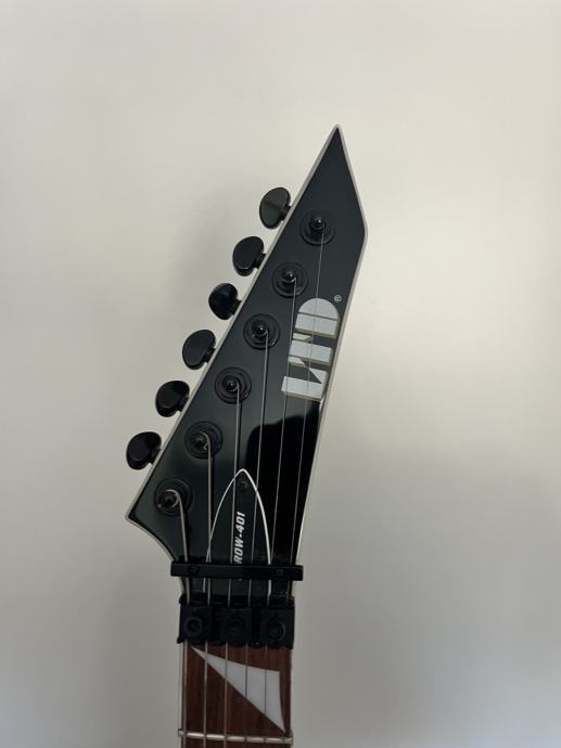 Električna kitara ESP LTD ARROW-401