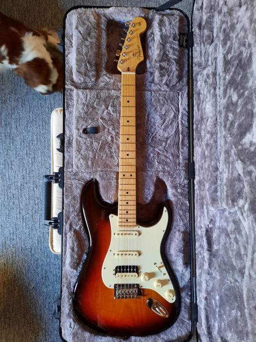Fender American Professional Stratocaster HSS