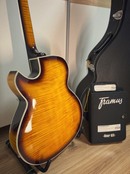 Framus AZ10