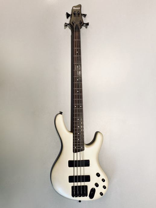 Ibanez EDB600 Ergodyne Bass kitara - Aktivna