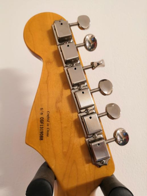 Kitara Fender stratocaster