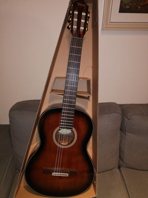 Kitara Valencia