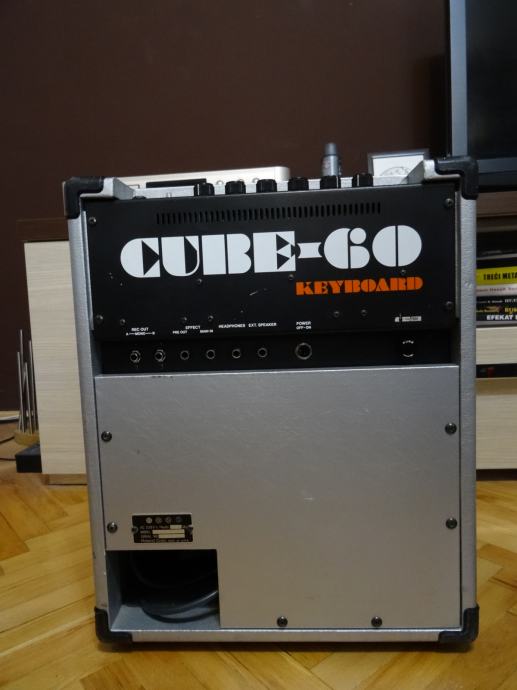 Roland Cube 60