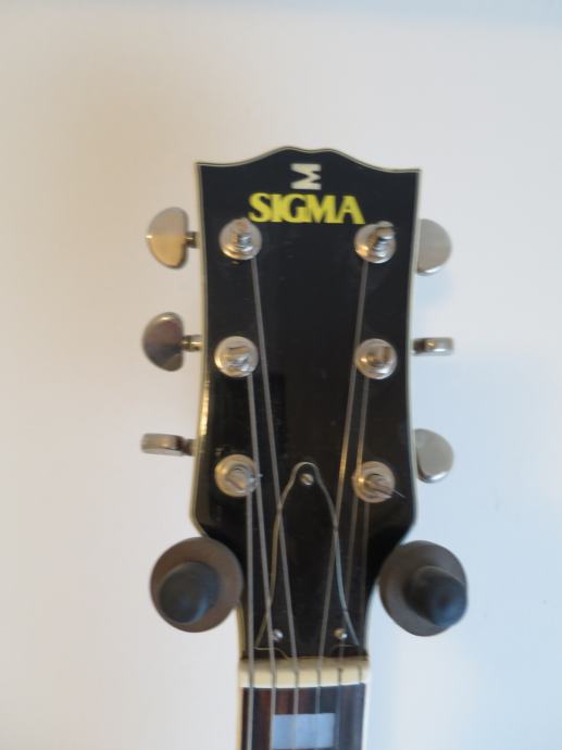 Japan: 3 Sigma Martin, Ibanez V280, PF150, Yamaha FG180, Morris B704,