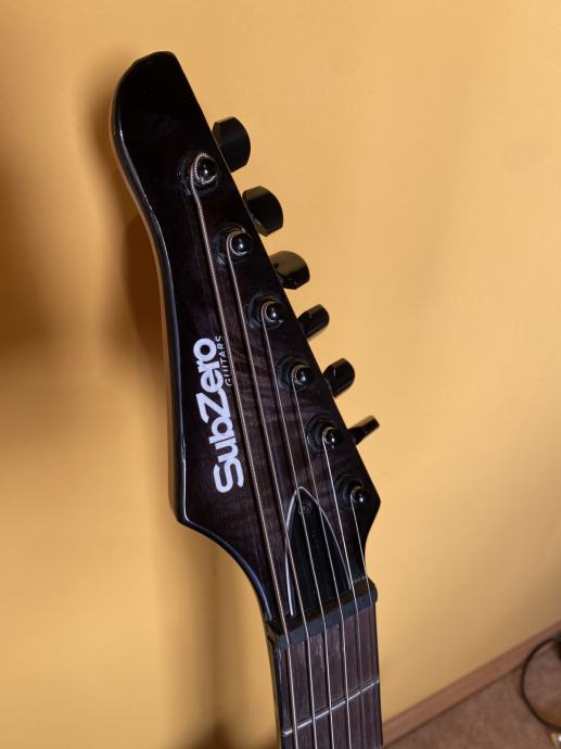 Subzero Paradigm Baritone električna kitara