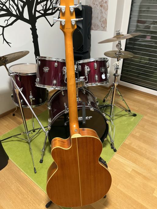 TAKAMINE EG512C akustični bas - elektro akustična bas kitara