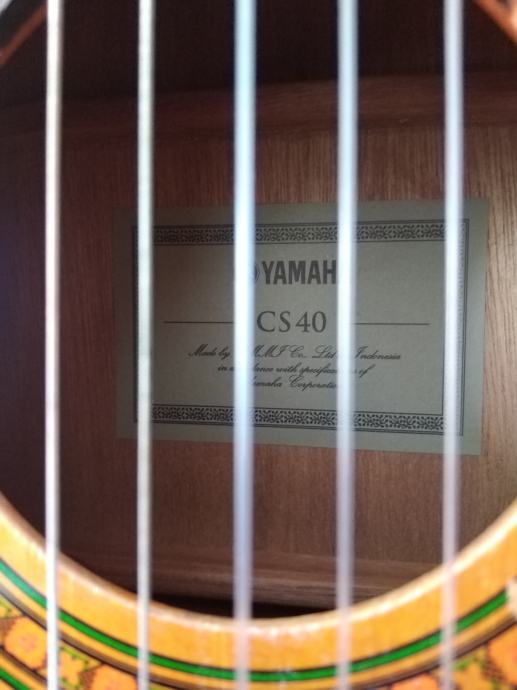 Yamaha CS40 + torba Ibanez
