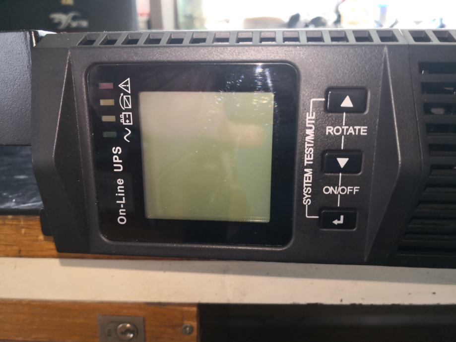 UPS BREZPREKINITVENI NAPAJALNIK SAMURAI VFI-1000 RTC LCD