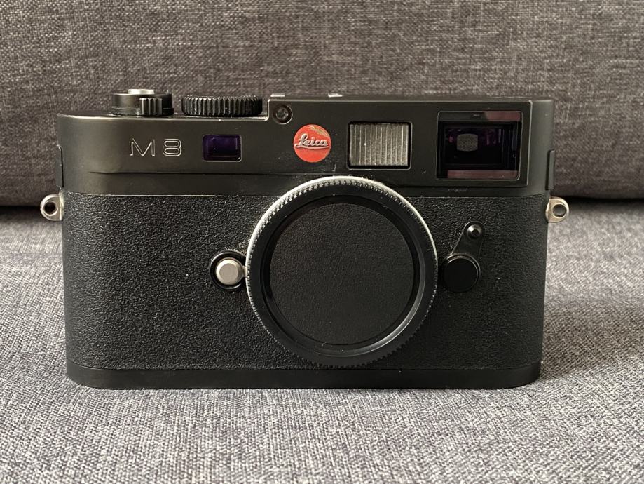 Leica M8