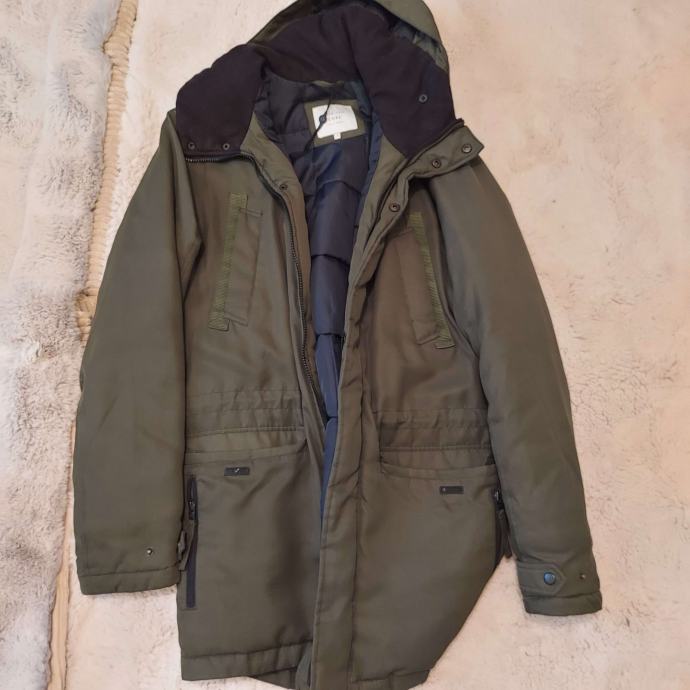 Jack and Jones parka (Velikost S)