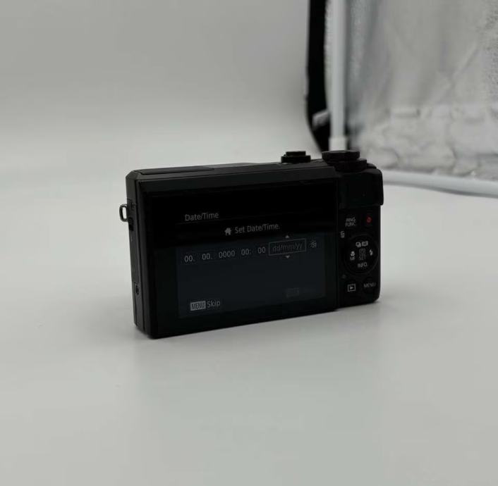 Canon PowerShot G7 X Mark II 20.1MP Original