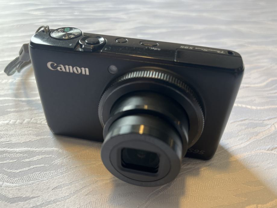 CANON PowerShot S95