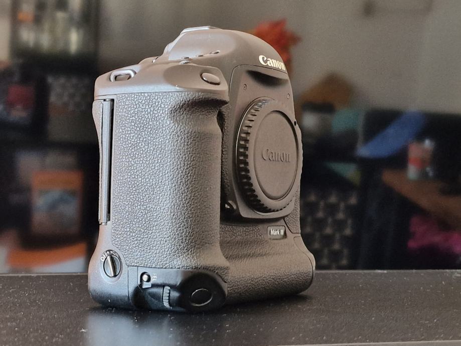 Canon eos 1D MK III