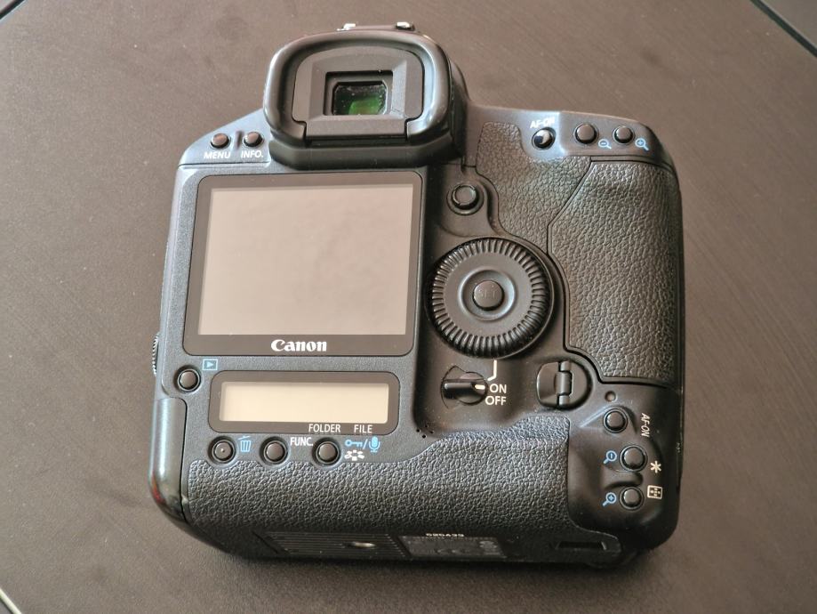 Canon eos 1D MK III