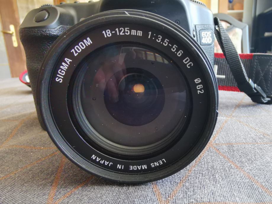 Canon EOS 40D + Sigma 18-125 mm 1:3,5-5,6
