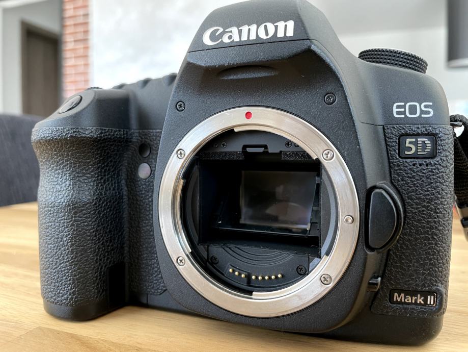 Canon EOS 5D Mark II