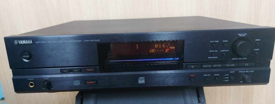 HI-END CD PLAYER YAMAHA CDR-HD1500 Z 250Gb HARD DISKOM