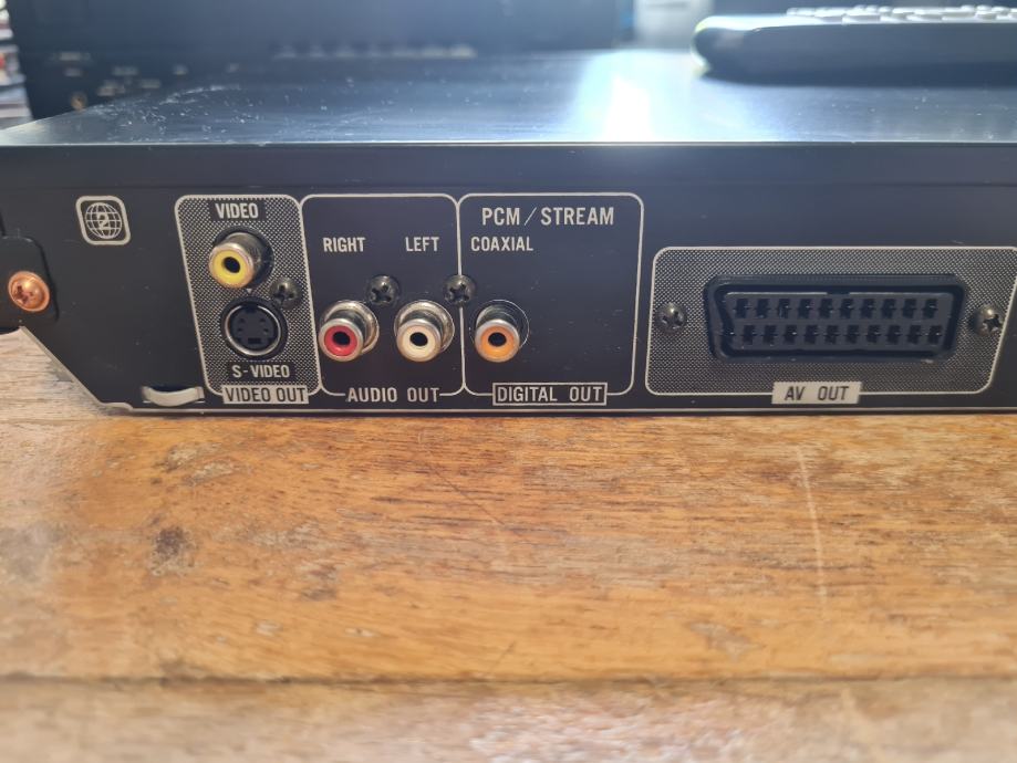 JVC XV-N30, DVD/VCD/CD PLAYER