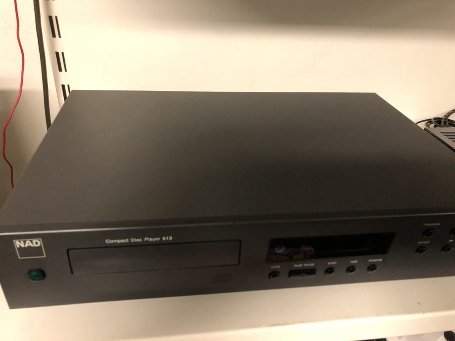 NAD Compact Disc Player 512