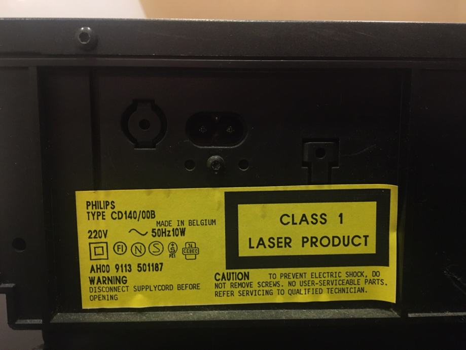 Prodam CD player Philips CD140