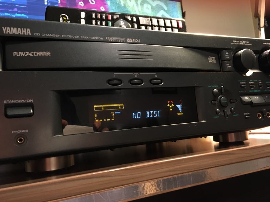 RECIEVER/3CD CHARGER YAMAHA EMX-100RDS