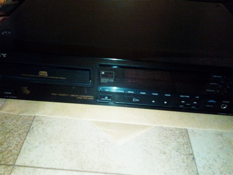 Sony CDP-790 CD predvajalnik