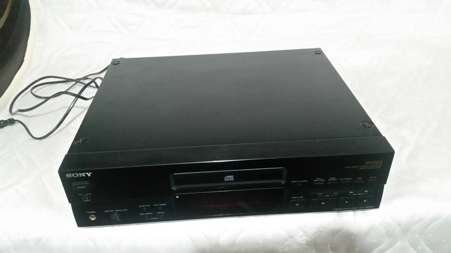 SONY CDP-X505ES