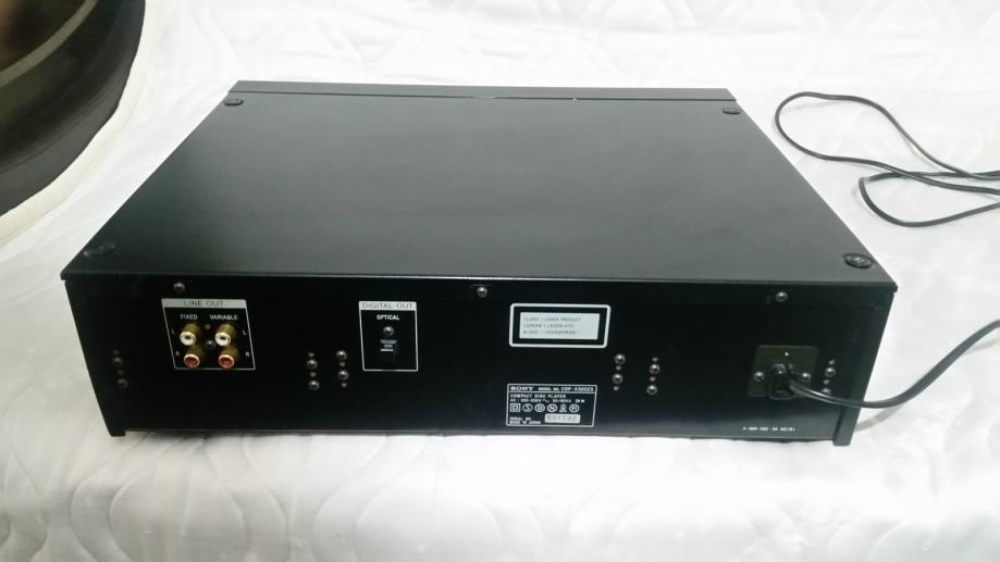 SONY CDP-X505ES
