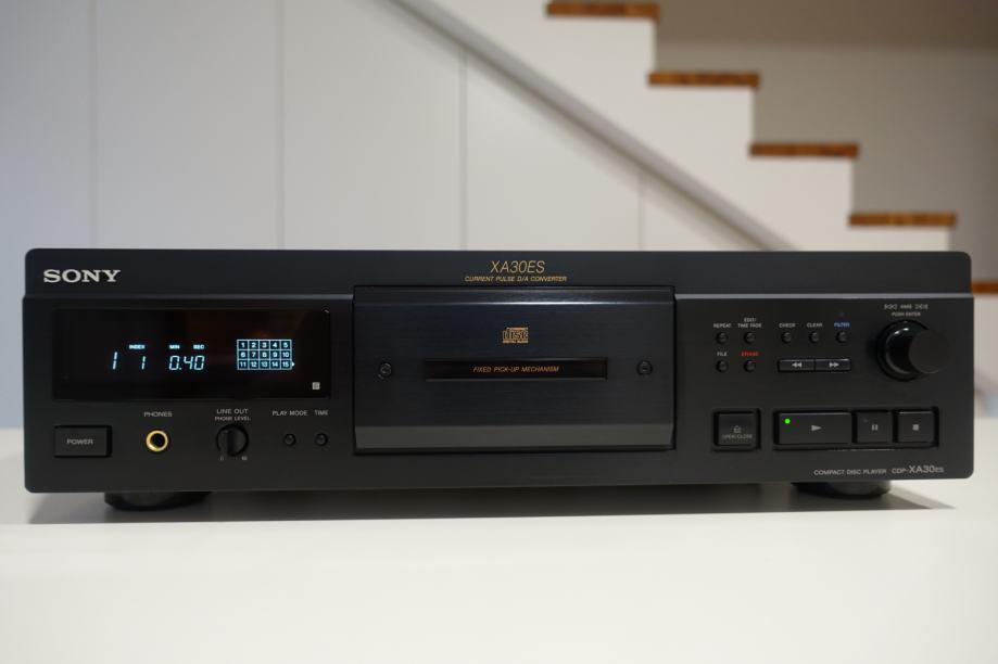 SONY CDP - XA 30 ES CD PREDVAJALNIK