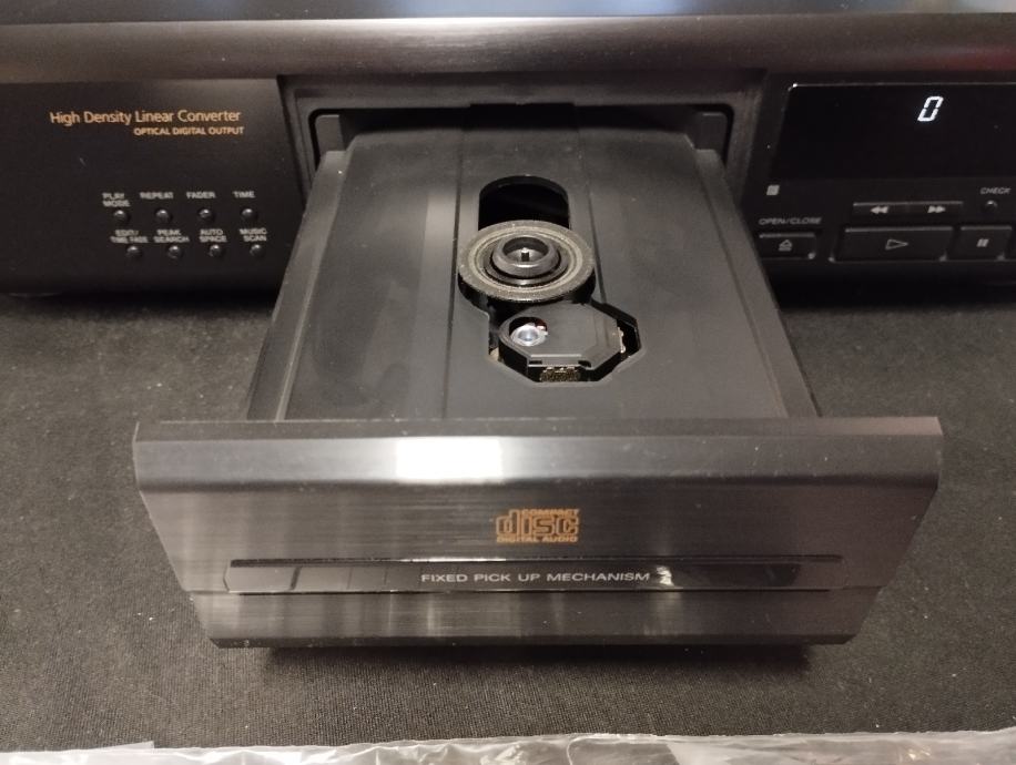 SONY CDP-XE700, cd player