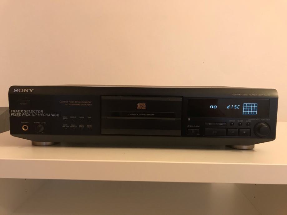 SONY CDP-XE900