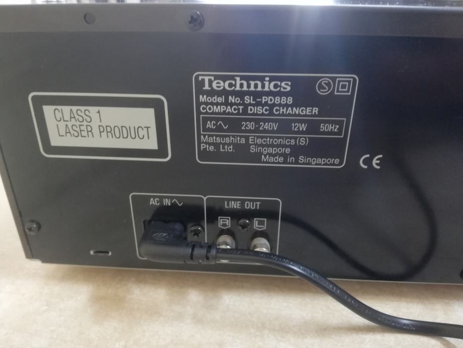 TECHNICS SL-PD888, 5 CD CHANGER PLAYER