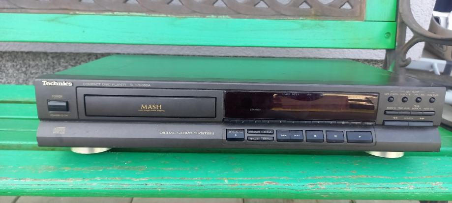 Technics, CD player, komponenta, predvajalnik CD, zgoščenk