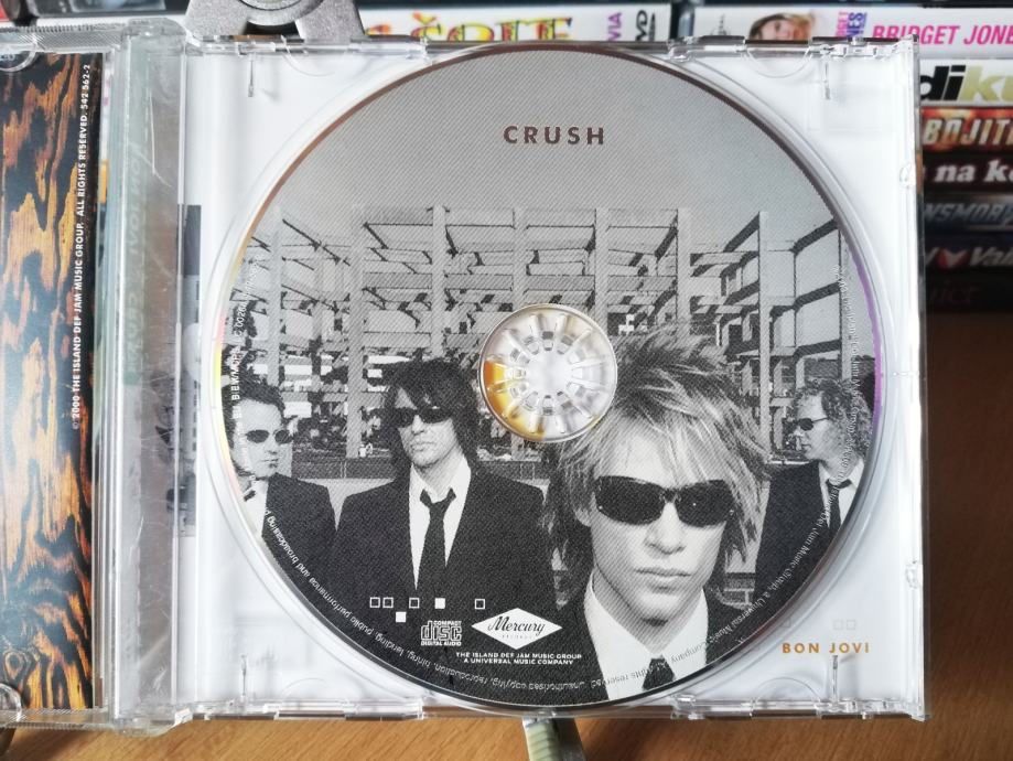 Bon Jovi – Crush