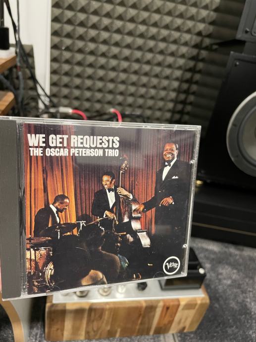 The Oscar Peterson Trio - We get requests (verve CD)
