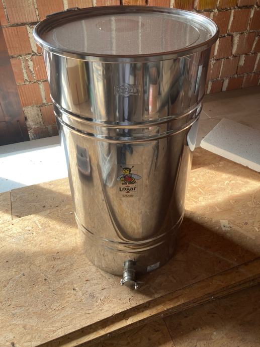 Inox sod za med Logar trade 280kg, pipa 6/4”