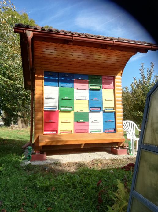Prodam čebelnjak