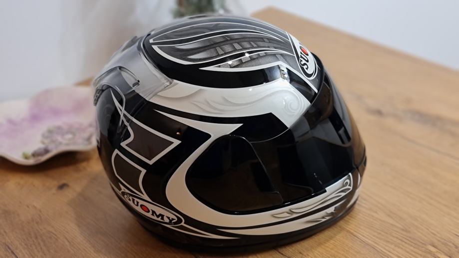 Čelada SUOMY Bargy Design