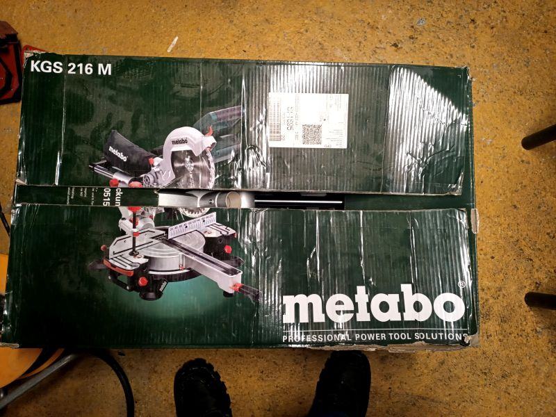 Potezna žaga Metabo KGS 216M