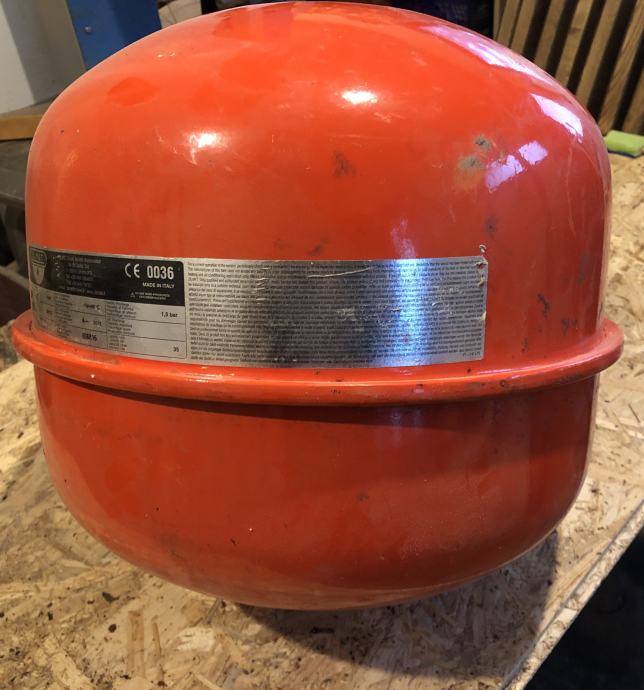 Ekspanzijska posoda Zilmet CAL PRO 35L,