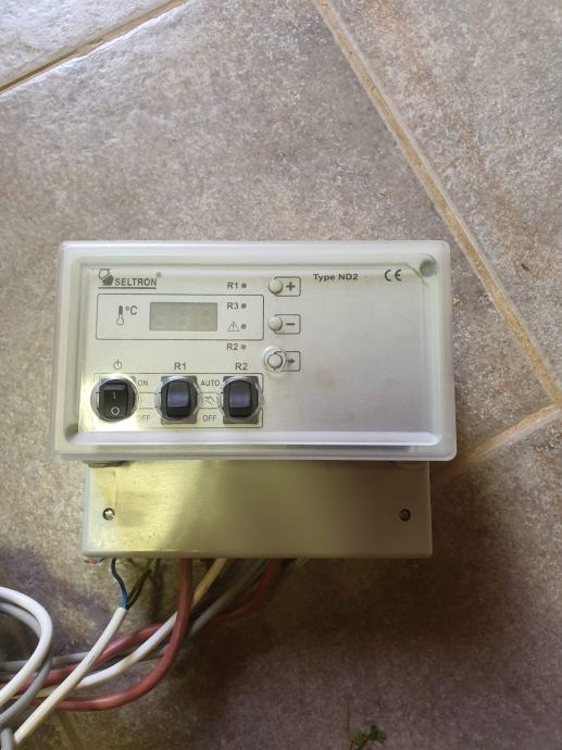 Seltron ND2 - diferenčni regulator