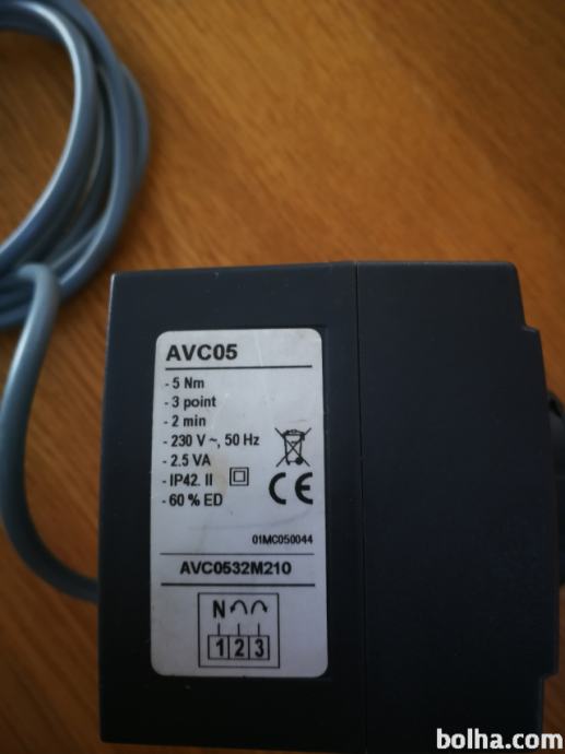 Seltron Promix AVC05 set - tripotni ventil in motorni pogon