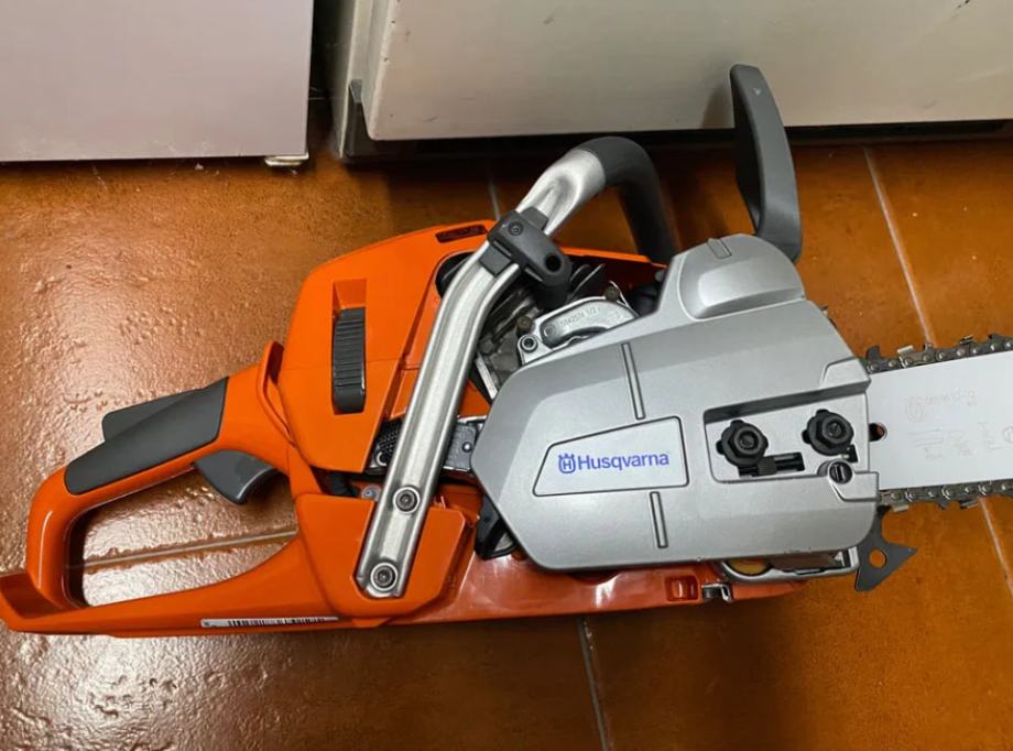 Motorna žaga Husqvarna 550 XP