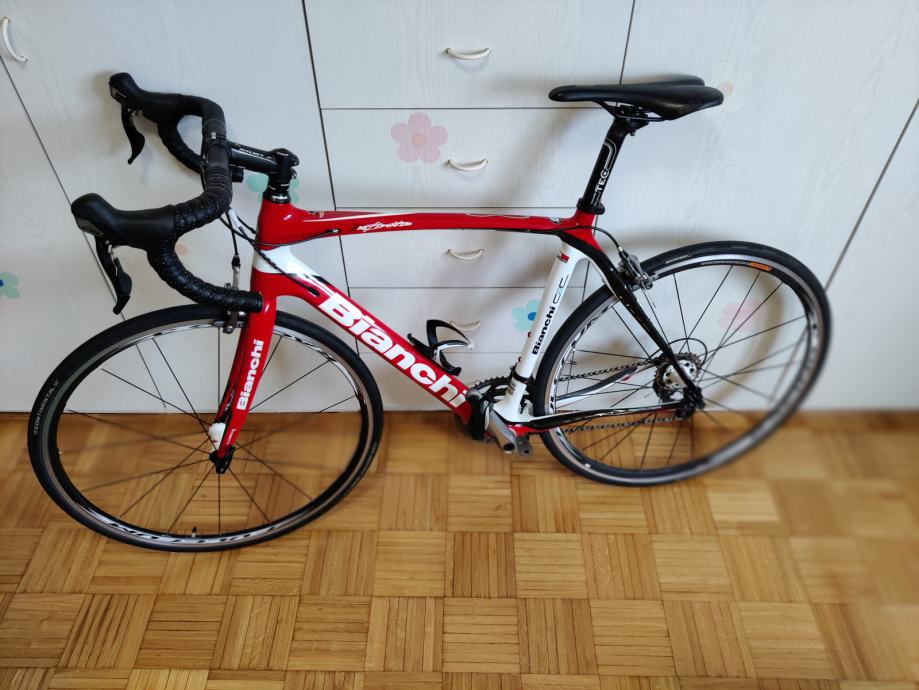 Bianchi Infinito 57, Shimano 105, Fulcrum R3