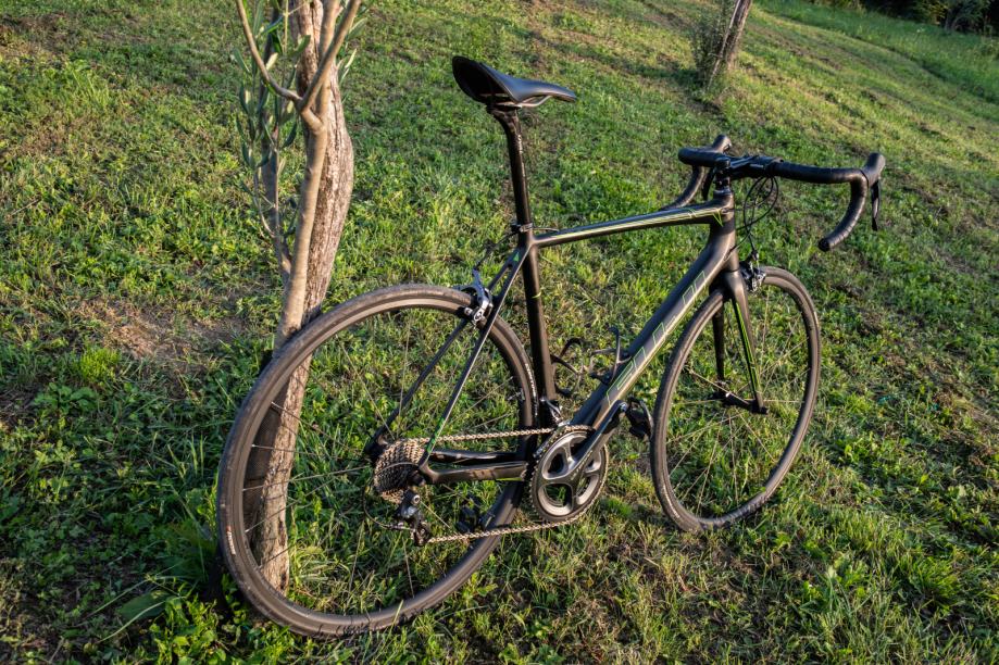 Cestno kolo Fuji SL (58) Ultegra