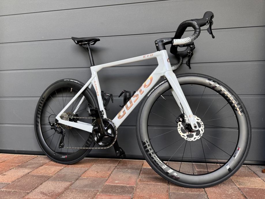 CESTNO KOLO GUSTO COBRA EVO DB ELITE ULTRA- Shimano 105 R7120