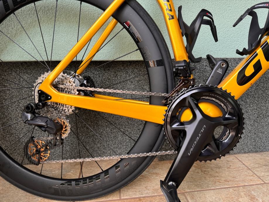 CESTNO KOLO GUSTO COBRA EVO DB PRO ULTRA - Shimano Ultegra Di2 R8170