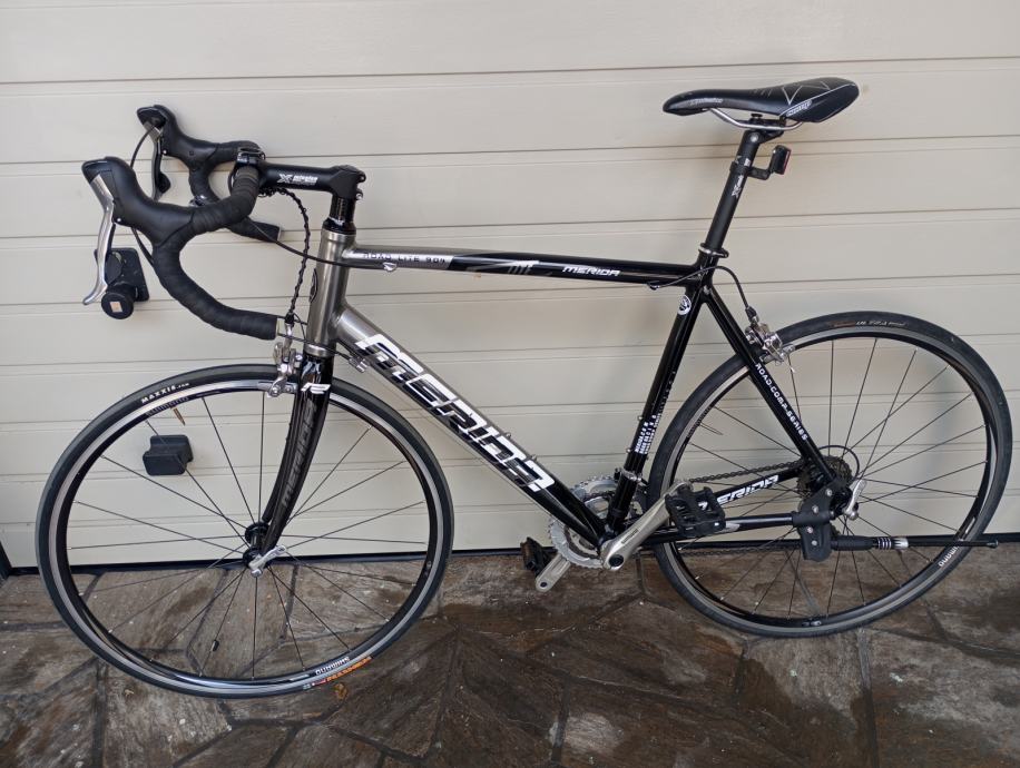 CESTNO KOLO MERIDA ROAD LITE 904